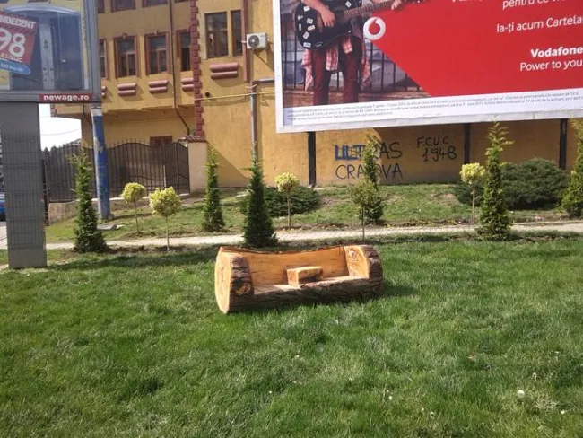 Mobilier rustic şi flori fără costuri suplimentare, în Craiova | Ediție ...